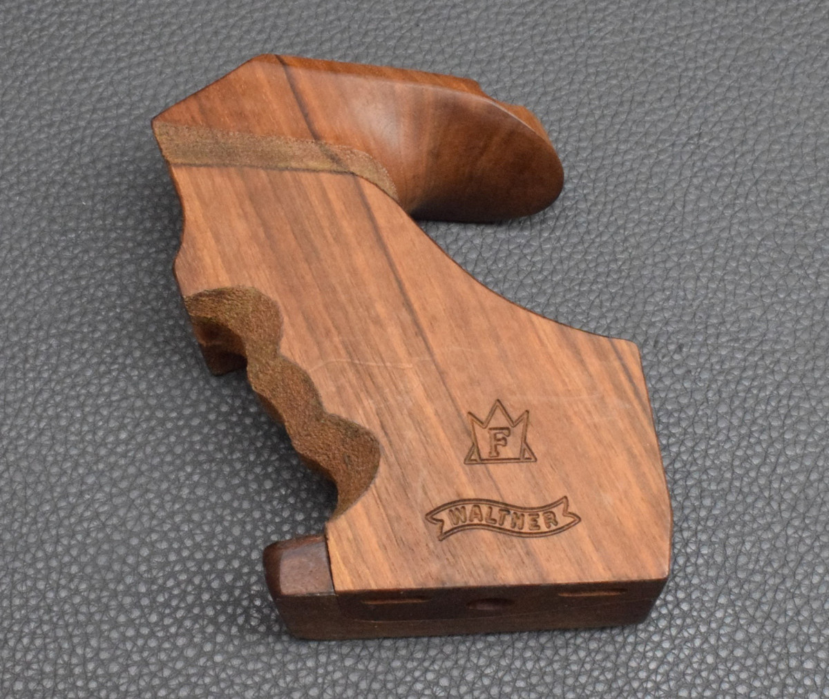 Walther Griffschalen für LP200, LP201, CPM1, LPM1, CP3, CP2Match Gr M ...