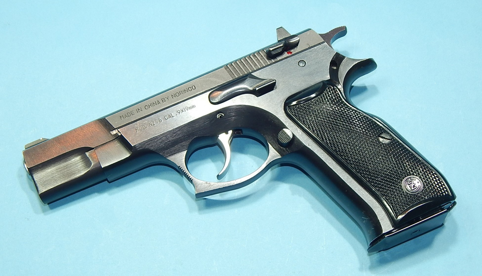 Pistole Norinco NZ75, 9mm Luger, 15 Patronen, Sehr gut ! - eGun